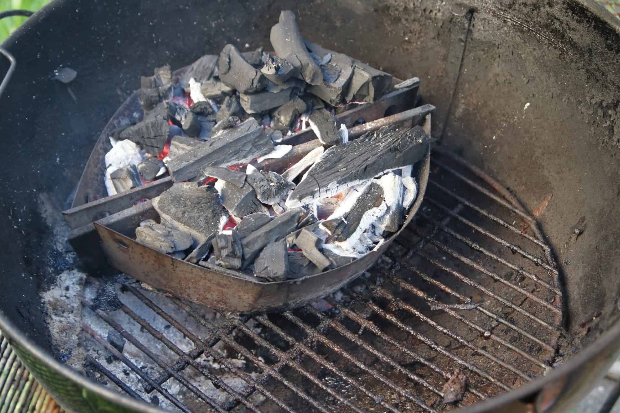 The Best Way to Light a Charcoal Grill | System of a Brown