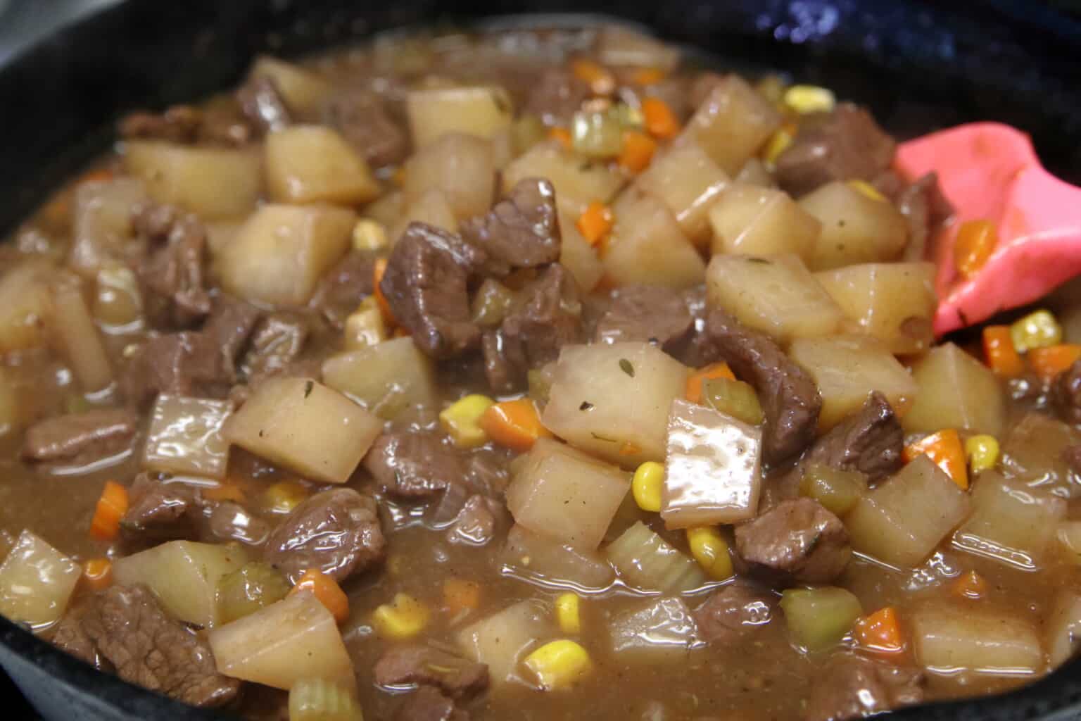 Beef Stew Pot Pie | System of a Brown