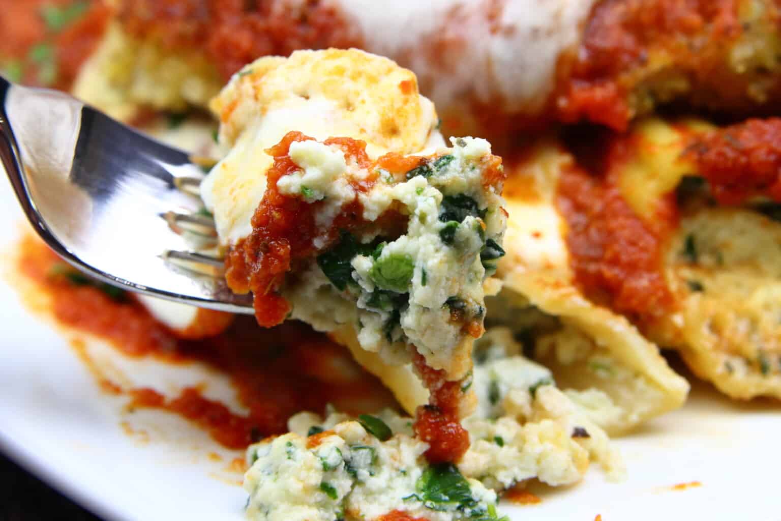 Cheese Stuffed Manicotti Florentine | System of a Brown